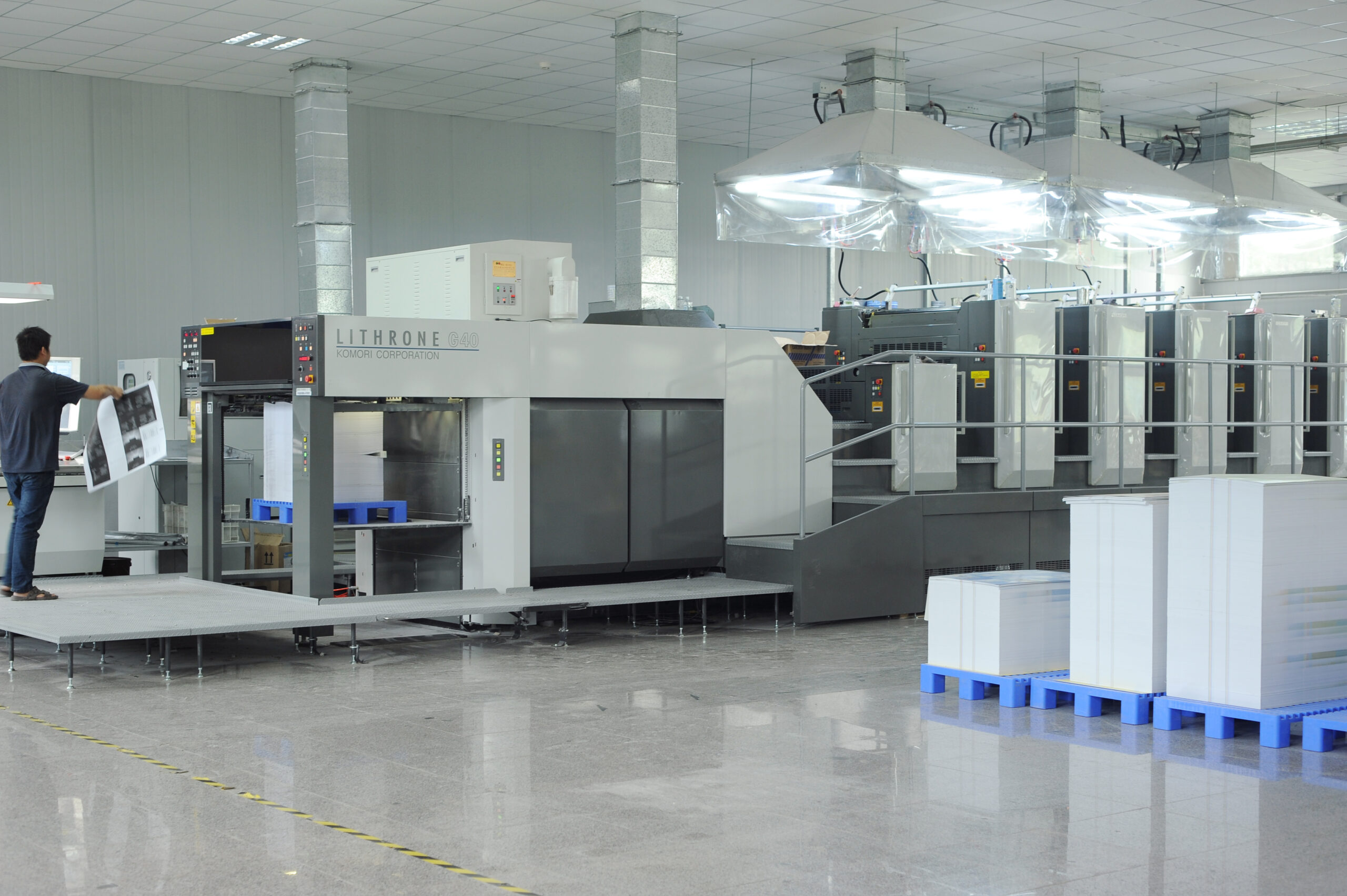 Leading custom paper packaging manufacturer in China since 1997